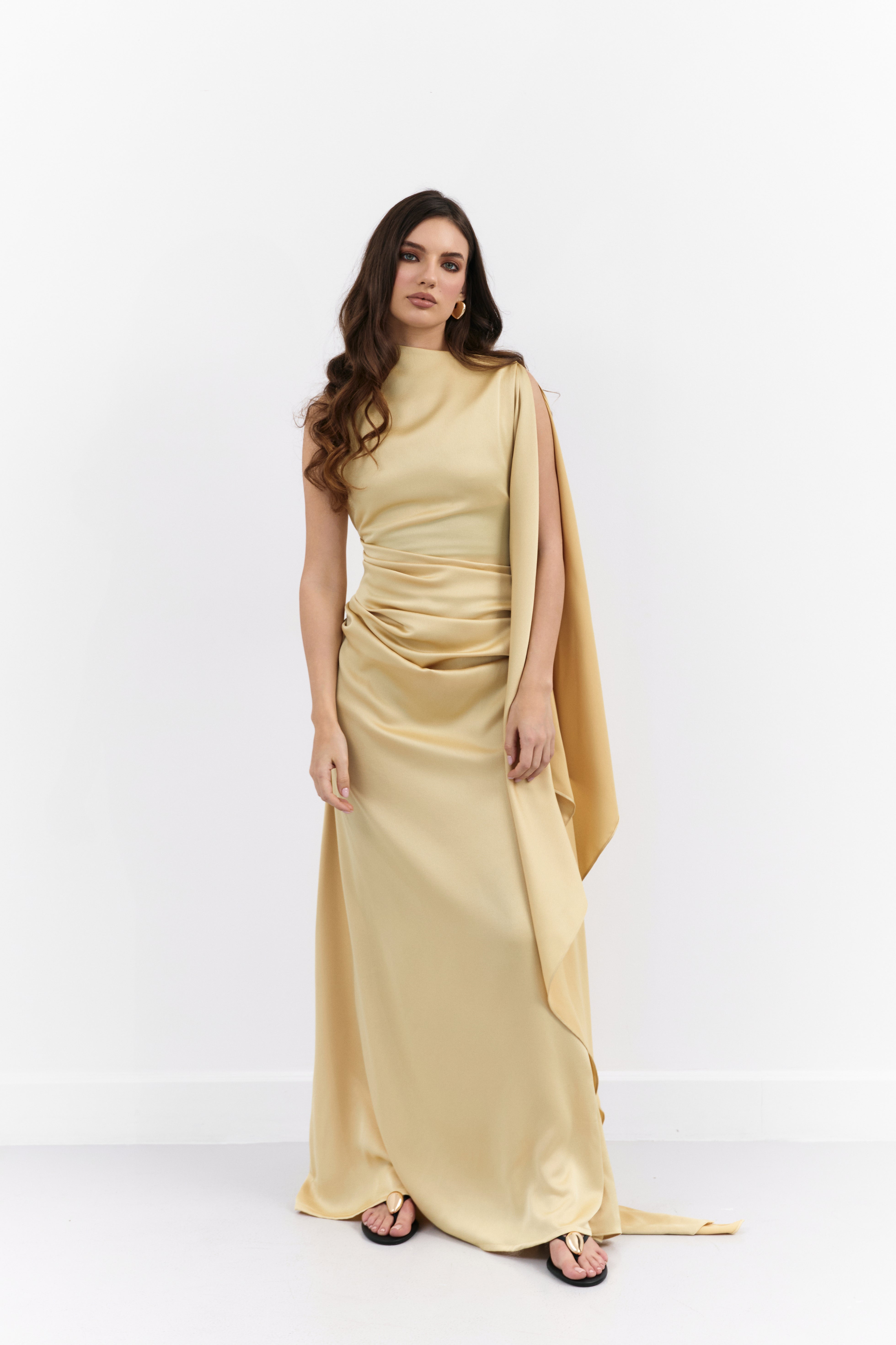 The Farah Gown – AMAL AL MULLA